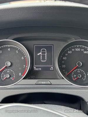 Grey Volkswagen Golf 2017 in Tallinn, with an engine capacity of 1.40 L and mileage of 152 thousand km for 10700 €, photo 17 on AUTOMOTO.COM.LV