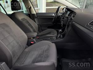 Pelēks Volkswagen Golf 2017 Valmiera, ar dzinēja tilpumu 1.60 L un nobraukumu 266 tūkst. km par 7900 €, foto 9 vietnē AUTOMOTO.COM.LV