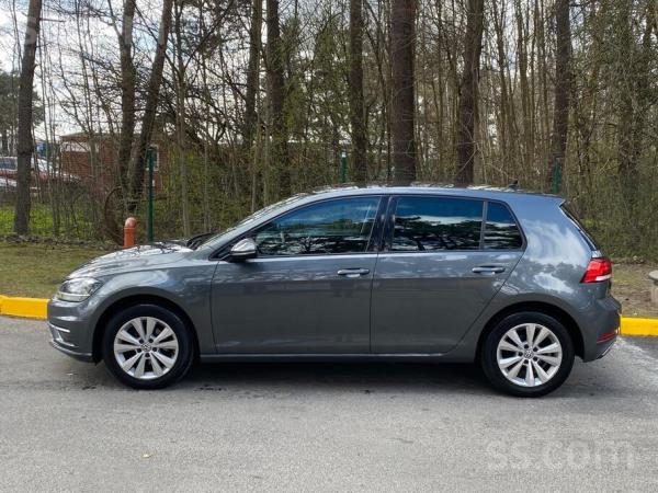 Pelēks Volkswagen Golf 2018 Rīga, ar dzinēja tilpumu 1.40 L un nobraukumu 0 tūkst. km par 12399 €, foto 2 vietnē AUTOMOTO.COM.LV