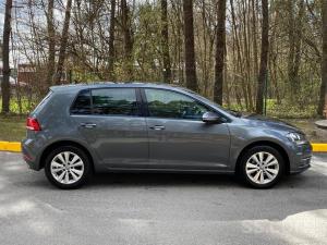 Pelēks Volkswagen Golf 2018 Rīga, ar dzinēja tilpumu 1.40 L un nobraukumu 0 tūkst. km par 12399 €, foto 6 vietnē AUTOMOTO.COM.LV