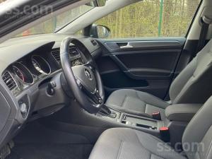 Pelēks Volkswagen Golf 2018 Rīga, ar dzinēja tilpumu 1.40 L un nobraukumu 0 tūkst. km par 12399 €, foto 10 vietnē AUTOMOTO.COM.LV
