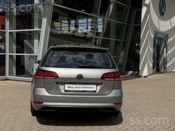Grey Volkswagen Golf 2018 in Valmiera, with an engine capacity of 1.60 L and mileage of 209 thousand km for 9900 €, photo 5 on AUTOMOTO.COM.LV