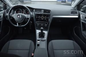 Pelēks Volkswagen Golf 2018 Rīga, ar dzinēja tilpumu 1.60 L un nobraukumu 153 tūkst. km par 9200 €, foto 4 vietnē AUTOMOTO.COM.LV