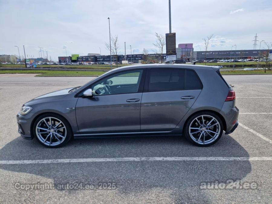 Pelēks Volkswagen Golf 2018 Tallina, ar dzinēja tilpumu 2.00 L un nobraukumu 84 tūkst. km par 26900 €, foto 12 vietnē AUTOMOTO.COM.LV