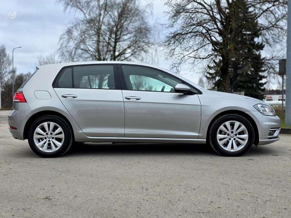 Pelēks Volkswagen Golf 2018 Tauragė, ar dzinēja tilpumu 1.40 L un nobraukumu 266 tūkst. km par 7300 €, foto 3 vietnē AUTOMOTO.COM.LV