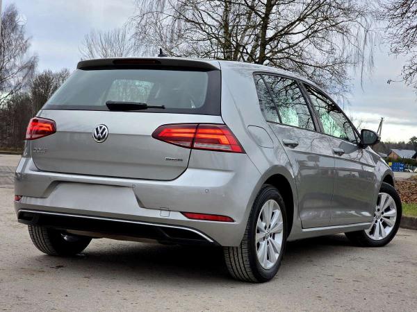 Pelēks Volkswagen Golf 2018 Tauragė, ar dzinēja tilpumu 1.40 L un nobraukumu 266 tūkst. km par 7300 €, foto 4 vietnē AUTOMOTO.COM.LV