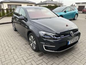 Pelēks Volkswagen Golf 2018 Kauņa, ar dzinēja tilpumu 0.00 L un nobraukumu 97 tūkst. km par 13200 €, foto 2 vietnē AUTOMOTO.COM.LV