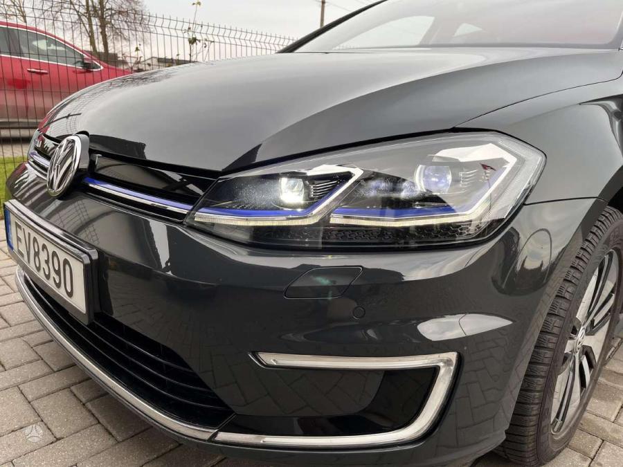Pelēks Volkswagen Golf 2018 Kauņa, ar dzinēja tilpumu 0.00 L un nobraukumu 97 tūkst. km par 13200 €, foto 11 vietnē AUTOMOTO.COM.LV