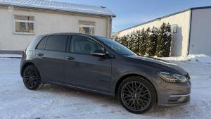 Grey Volkswagen Golf 2018 in Kaunas, with an engine capacity of 1.97 L and mileage of 180 thousand km for 12500 €, photo 3 on AUTOMOTO.COM.LV