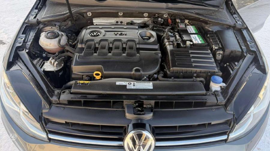 Grey Volkswagen Golf 2018 in Kaunas, with an engine capacity of 1.97 L and mileage of 180 thousand km for 12500 €, photo 21 on AUTOMOTO.COM.LV