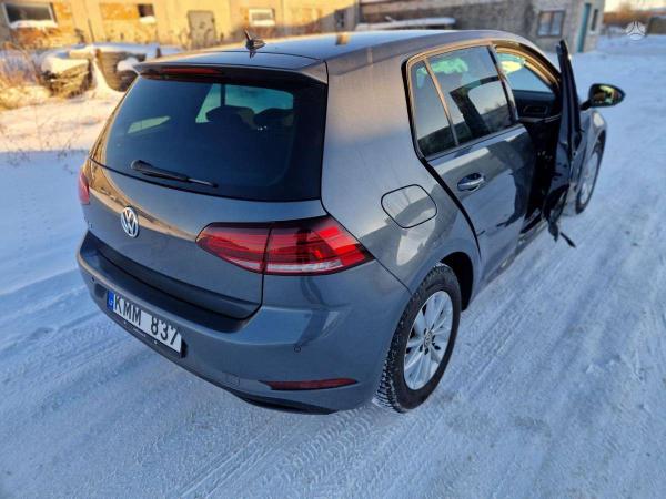 Pelēks Volkswagen Golf 2018 Kauņa, ar dzinēja tilpumu 1.40 L un nobraukumu 33 tūkst. km par 7999 €, foto 6 vietnē AUTOMOTO.COM.LV