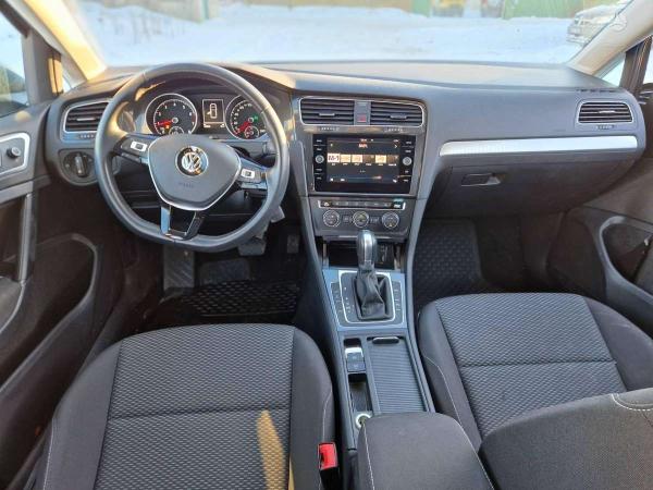 Pelēks Volkswagen Golf 2018 Kauņa, ar dzinēja tilpumu 1.40 L un nobraukumu 33 tūkst. km par 7999 €, foto 10 vietnē AUTOMOTO.COM.LV