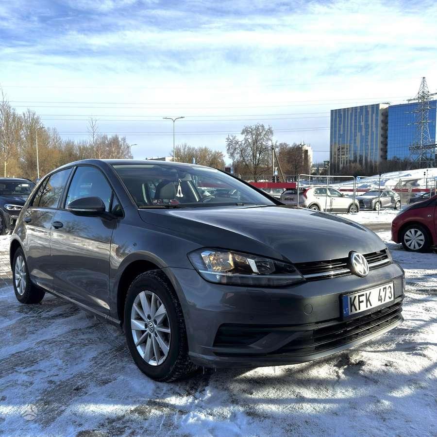 Pelēks Volkswagen Golf 2018 Viļņa, ar dzinēja tilpumu 1.40 L un nobraukumu 72 tūkst. km par 12200 €, foto 1 vietnē AUTOMOTO.COM.LV