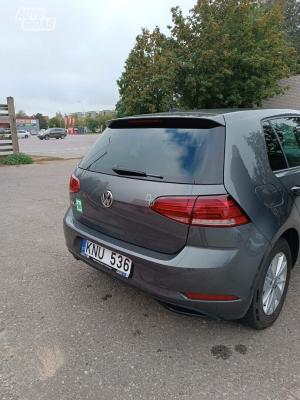 Grey Volkswagen Golf 2018 in Jonava, with an engine capacity of 1.40 L and mileage of 243 thousand km for 8400 €, photo 10 on AUTOMOTO.COM.LV
