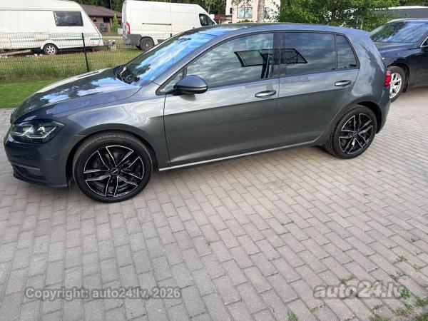Grey Volkswagen Golf 2018 in Parnu, with an engine capacity of 1.40 L and mileage of 91 thousand km for 11900 €, photo 2 on AUTOMOTO.COM.LV