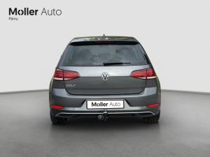 Pelēks Volkswagen Golf 2018 Pērnava, ar dzinēja tilpumu 1.40 L un nobraukumu 91 tūkst. km par 13900 €, foto 5 vietnē AUTOMOTO.COM.LV