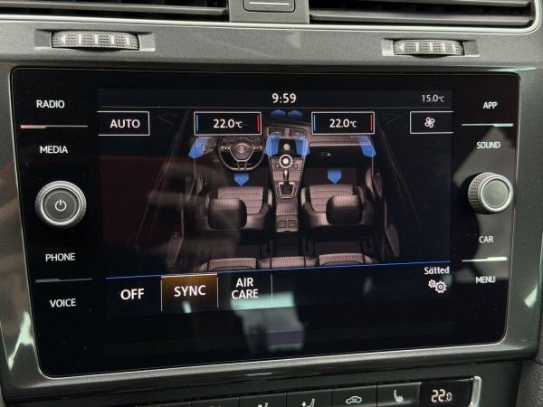 Grey Volkswagen Golf 2018 in Parnu, with an engine capacity of 1.40 L and mileage of 91 thousand km for 13900 €, photo 10 on AUTOMOTO.COM.LV