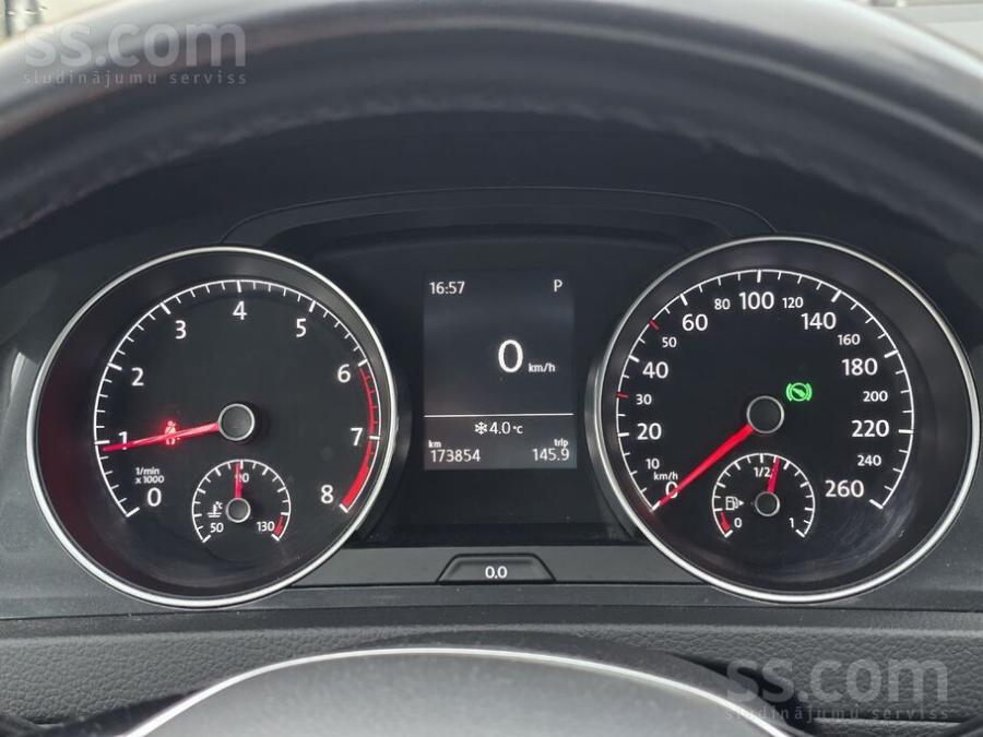 Pelēks Volkswagen Golf 2018 Rīga, ar dzinēja tilpumu 1.50 L un nobraukumu 174 tūkst. km par 11000 €, foto 9 vietnē AUTOMOTO.COM.LV