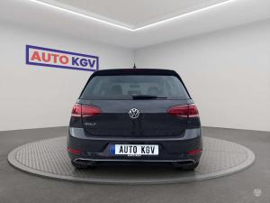 Grey Volkswagen Golf 2018 in Kaunas, with an engine capacity of 1.40 L and mileage of 176 thousand km for 9499 €, photo 5 on AUTOMOTO.COM.LV