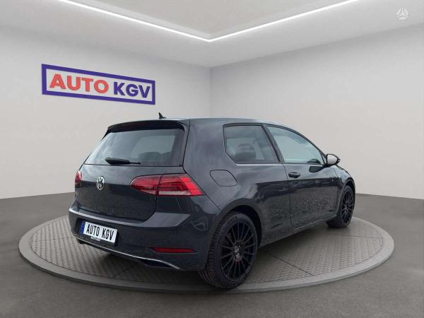 Pelēks Volkswagen Golf 2018 Kauņa, ar dzinēja tilpumu 1.40 L un nobraukumu 176 tūkst. km par 9499 €, foto 5 vietnē AUTOMOTO.COM.LV