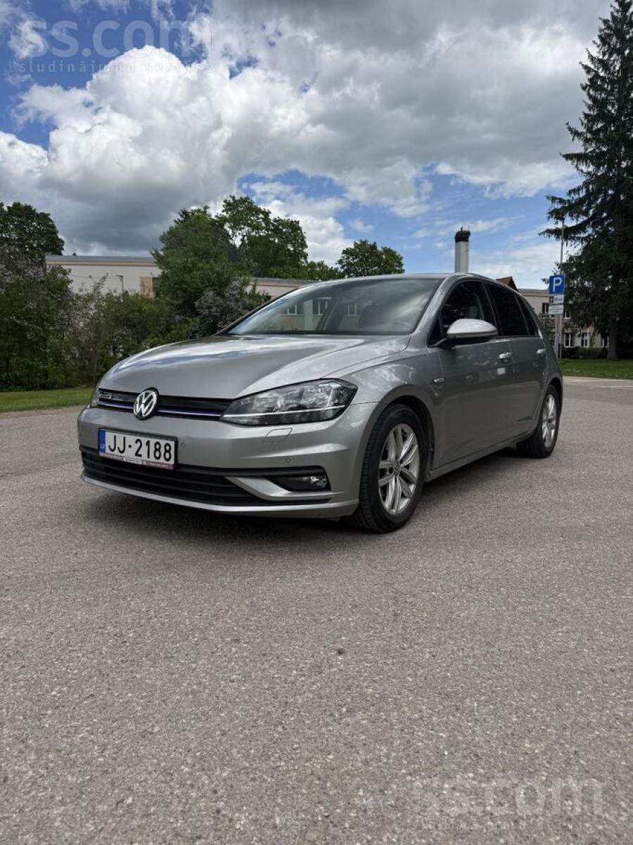 Pelēks Volkswagen Golf 2018 Jelgava, ar dzinēja tilpumu 1.50 L un nobraukumu 57 tūkst. km par 13000 €, foto 1 vietnē AUTOMOTO.COM.LV