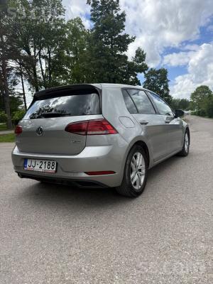 Pelēks Volkswagen Golf 2018 Jelgava, ar dzinēja tilpumu 1.50 L un nobraukumu 57 tūkst. km par 13000 €, foto 5 vietnē AUTOMOTO.COM.LV