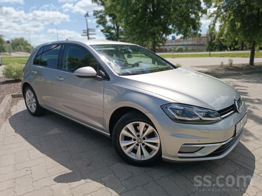 Grey Volkswagen Golf 2018 in Jelgava, with an engine capacity of 1.60 L and mileage of 157 thousand km for 10200 €, photo 3 on AUTOMOTO.COM.LV