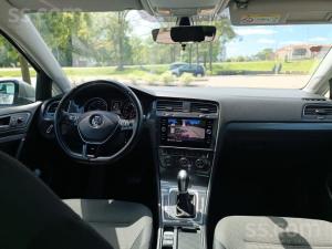 Grey Volkswagen Golf 2018 in Jelgava, with an engine capacity of 1.60 L and mileage of 157 thousand km for 10200 €, photo 6 on AUTOMOTO.COM.LV