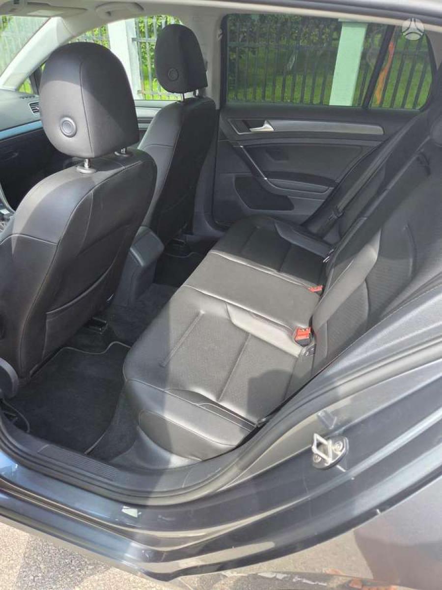 Pelēks Volkswagen Golf 2018 Mažeikiai, ar dzinēja tilpumu 1.80 L un nobraukumu 115 tūkst. km par 11259 €, foto 11 vietnē AUTOMOTO.COM.LV
