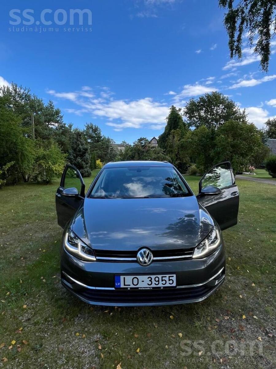 Grey Volkswagen Golf 2018 in Talsi, with an engine capacity of 1.50 L and mileage of 99 thousand km for 13800 €, photo 4 on AUTOMOTO.COM.LV