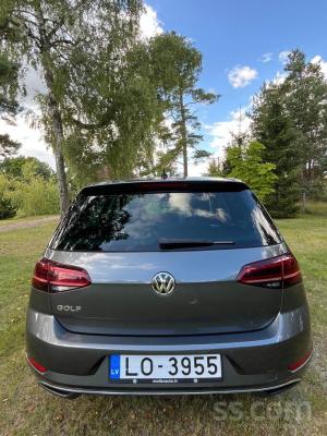 Grey Volkswagen Golf 2018 in Talsi, with an engine capacity of 1.50 L and mileage of 99 thousand km for 13800 €, photo 5 on AUTOMOTO.COM.LV