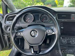 Grey Volkswagen Golf 2018 in Talsi, with an engine capacity of 1.50 L and mileage of 99 thousand km for 13800 €, photo 8 on AUTOMOTO.COM.LV