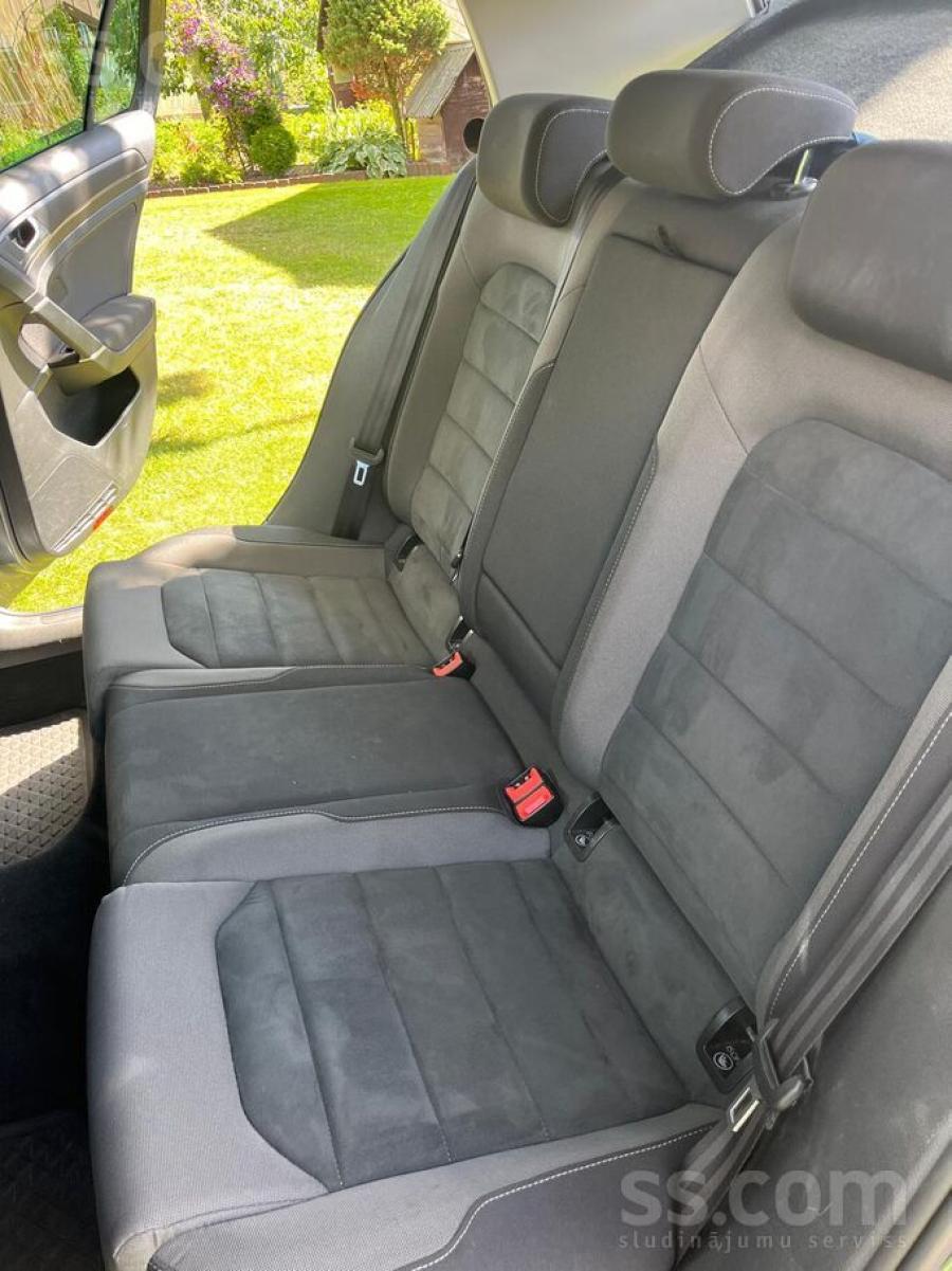 Grey Volkswagen Golf 2018 in Talsi, with an engine capacity of 1.50 L and mileage of 99 thousand km for 13800 €, photo 9 on AUTOMOTO.COM.LV