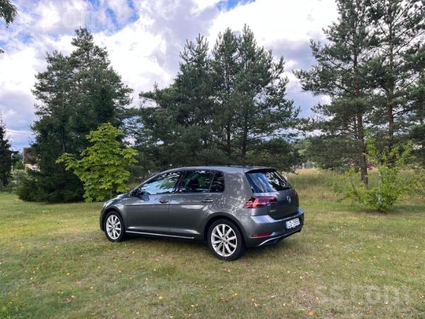 Volkswagen Golf 2018 Talsi vietnē Pelēks Volkswagen Golf 2018 Talsi, ar dzinēja tilpumu 1.50 L un nobraukumu 99 tūkst. km par 13800 €, foto 3 vietnē AUTOMOTO.COM.LV