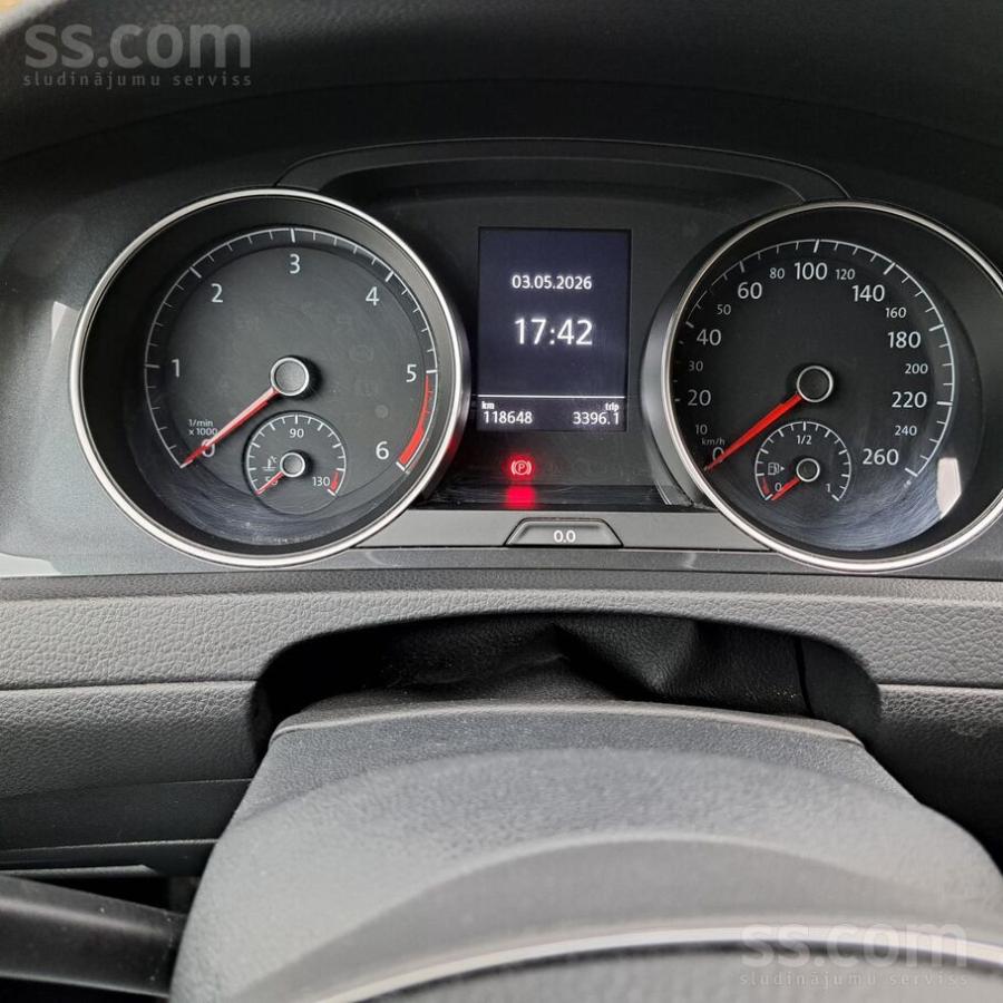 Pelēks Volkswagen Golf 2018 Rīga, ar dzinēja tilpumu 1.60 L un nobraukumu 124 tūkst. km par 11800 €, foto 6 vietnē AUTOMOTO.COM.LV