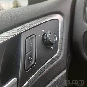 Pelēks Volkswagen Golf 2018 Rīga, ar dzinēja tilpumu 1.60 L un nobraukumu 124 tūkst. km par 11800 €, foto 8 vietnē AUTOMOTO.COM.LV