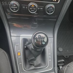 Pelēks Volkswagen Golf 2018 Rīga, ar dzinēja tilpumu 1.60 L un nobraukumu 124 tūkst. km par 11800 €, foto 10 vietnē AUTOMOTO.COM.LV