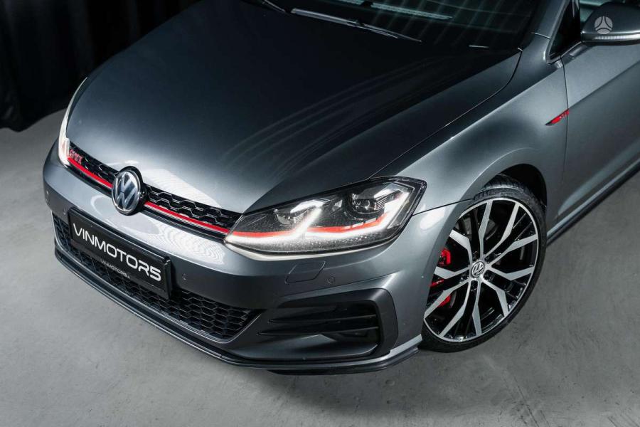 Pelēks Volkswagen Golf 2018 Viļņa, ar dzinēja tilpumu 1.98 L un nobraukumu 139 tūkst. km par 18999 €, foto 8 vietnē AUTOMOTO.COM.LV