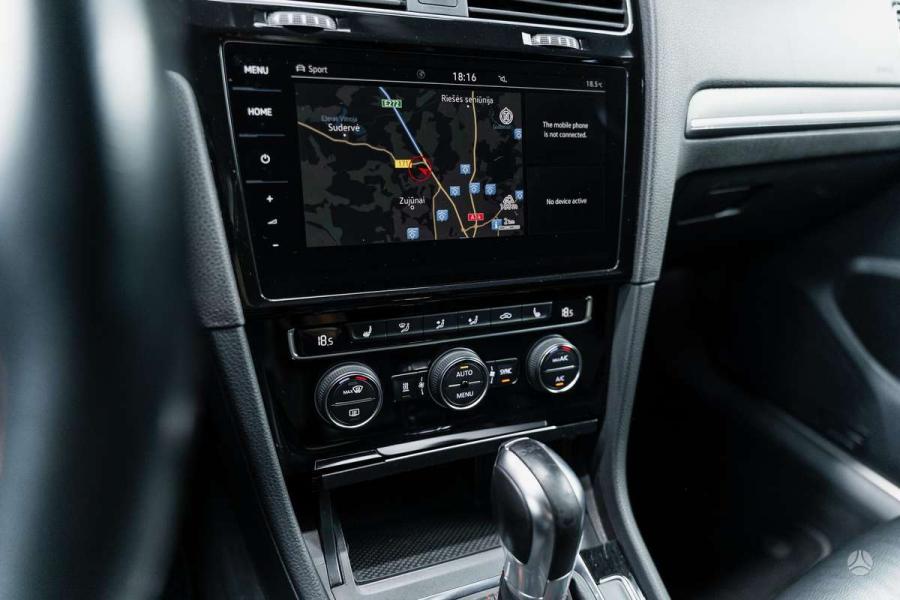 Pelēks Volkswagen Golf 2018 Viļņa, ar dzinēja tilpumu 1.98 L un nobraukumu 139 tūkst. km par 18999 €, foto 22 vietnē AUTOMOTO.COM.LV