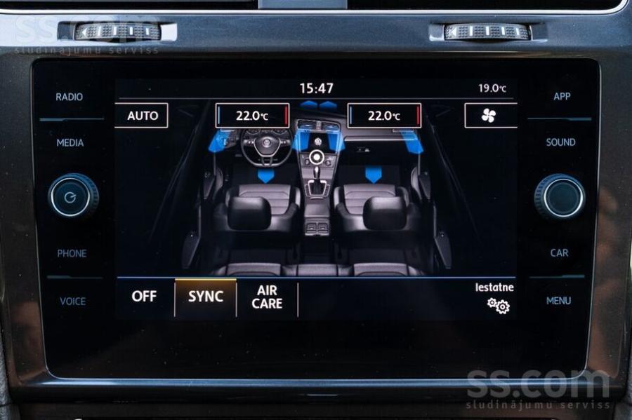 Pelēks Volkswagen Golf 2018 Rīga, ar dzinēja tilpumu 1.50 L un nobraukumu 99 tūkst. km par 14950 €, foto 14 vietnē AUTOMOTO.COM.LV