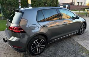 Grey Volkswagen Golf 2018 in Kaunas, with an engine capacity of 1.40 L and mileage of 180 thousand km for 11750 €, photo 7 on AUTOMOTO.COM.LV