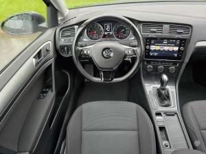 Grey Volkswagen Golf 2019 in Panevezys, with an engine capacity of 1.00 L and mileage of 242 thousand km for 8712 €, photo 19 on AUTOMOTO.COM.LV