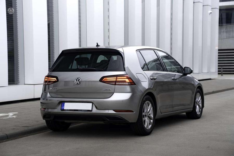 Grey Volkswagen Golf 2019 in Vilnius, with an engine capacity of 1.50 L and mileage of 154 thousand km for 12100 €, photo 4 on AUTOMOTO.COM.LV