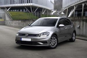 Grey Volkswagen Golf 2019 in Vilnius, with an engine capacity of 1.50 L and mileage of 154 thousand km for 12100 €, photo 9 on AUTOMOTO.COM.LV