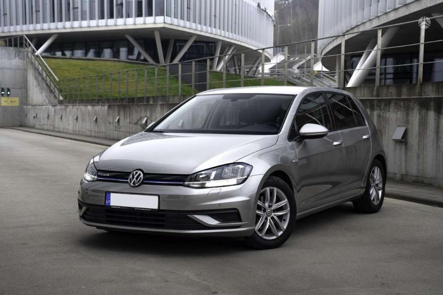 Grey Volkswagen Golf 2019 in Vilnius, with an engine capacity of 1.50 L and mileage of 154 thousand km for 12100 €, photo 9 on AUTOMOTO.COM.LV