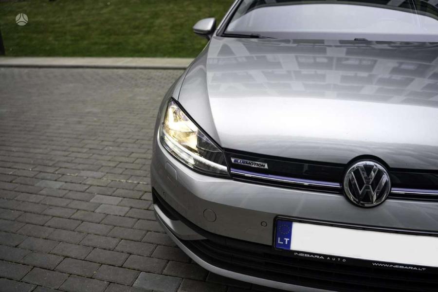 Grey Volkswagen Golf 2019 in Vilnius, with an engine capacity of 1.50 L and mileage of 154 thousand km for 12100 €, photo 14 on AUTOMOTO.COM.LV