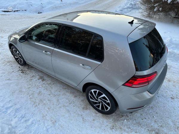Pelēks Volkswagen Golf 2019 Viļņa, ar dzinēja tilpumu 1.97 L un nobraukumu 217 tūkst. km par 11700 €, foto 5 vietnē AUTOMOTO.COM.LV