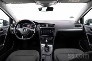 Grey Volkswagen Golf 2019 in Riga, with an engine capacity of 1.50 L and mileage of 87 thousand km for 16850 €, photo 8 on AUTOMOTO.COM.LV