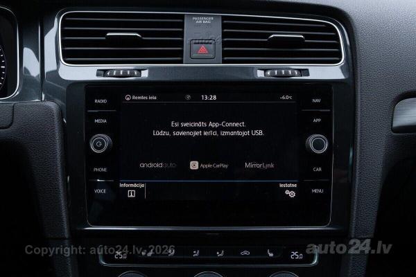 Grey Volkswagen Golf 2019 in Riga, with an engine capacity of 1.50 L and mileage of 87 thousand km for 16850 €, photo 11 on AUTOMOTO.COM.LV
