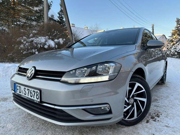Grey Volkswagen Golf 2019 in Vilnius, with an engine capacity of 1.97 L and mileage of 217 thousand km for 11490 €, photo 2 on AUTOMOTO.COM.LV